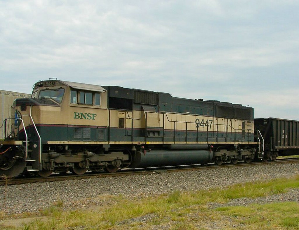 BNSF 9447